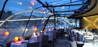 The best Seine River Dinner Cruise in Paris • Come to Paris