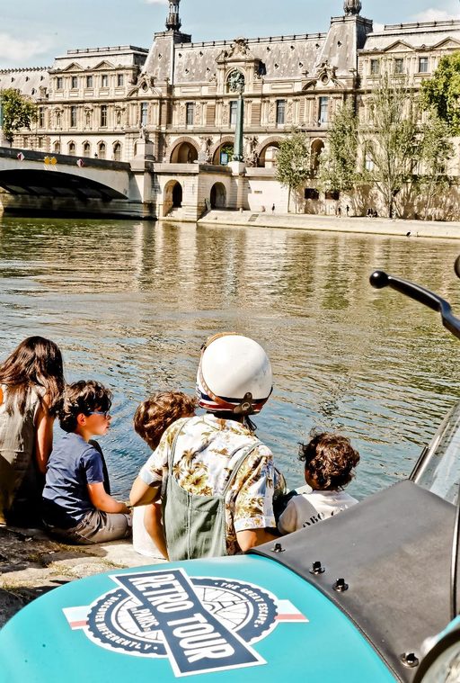 Retro Tour Paris • Come to Paris