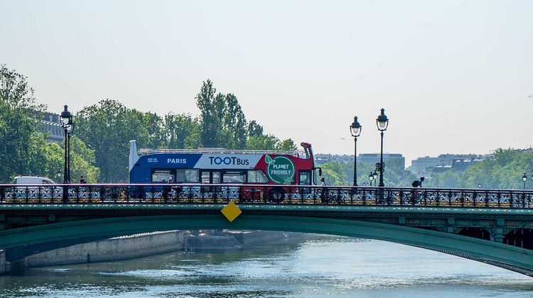 Tootbus Paris • Visit the capital by tourist bus • Come to Paris