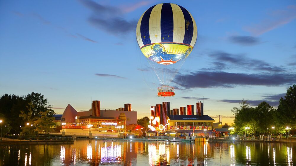 PanoraMagique Balloon Disney Village • Info, Prices and Booking • Come ...
