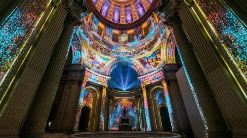 AURA INVALIDES immersive experience at the Invalides in Paris ...